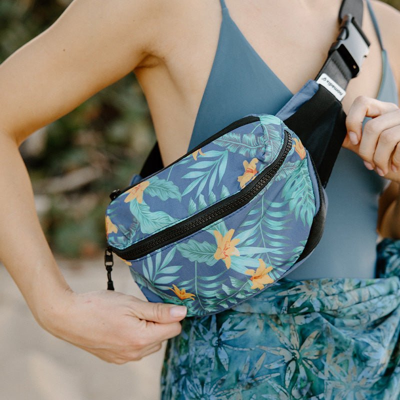 2L Fanny Packs | Water-Resistant Travel Fanny Packs – Nomadix